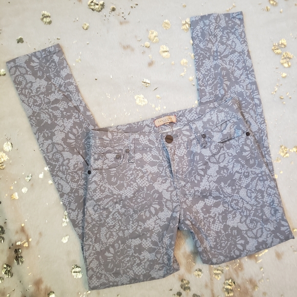 Sanctuary | Pants & Jumpsuits | New Sanctuary 26 Denim Lace Print Gray ...